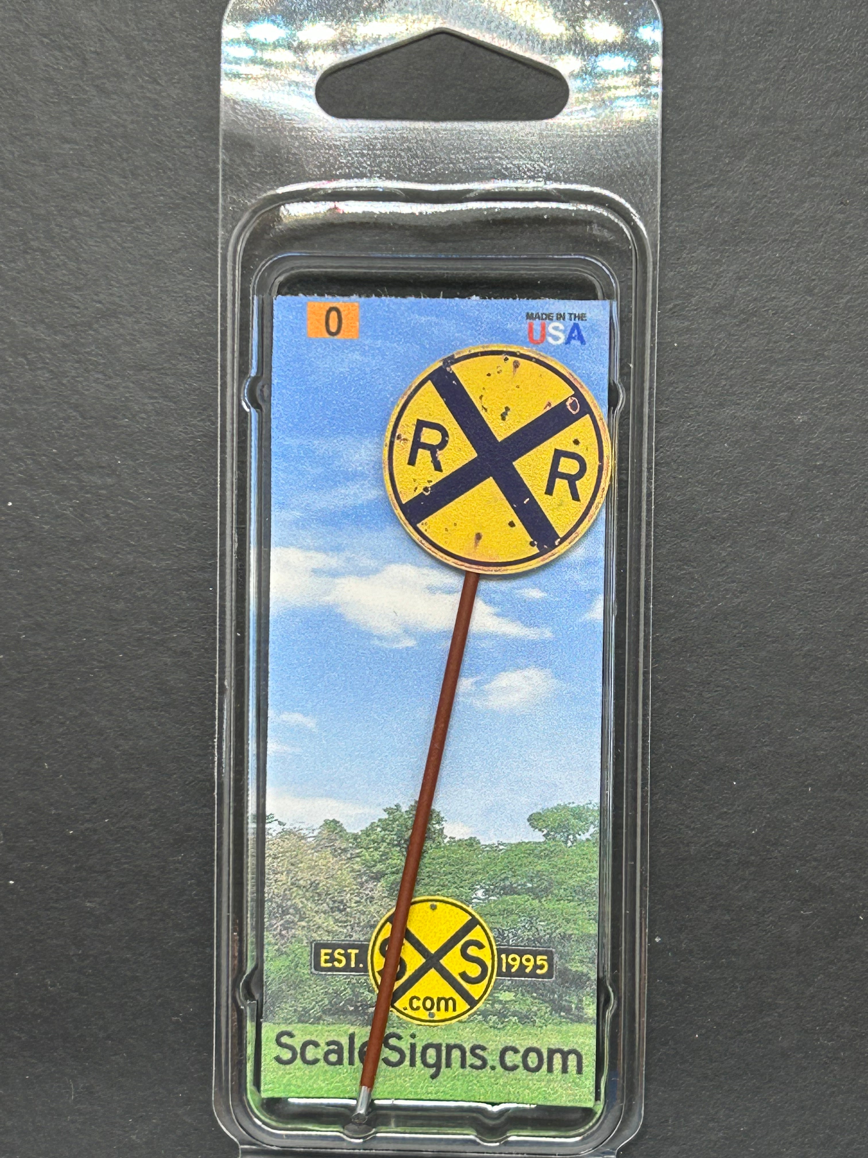 HO Scale Detailed Model Street & Railroad Traffic Road Signs in 1:87 ...