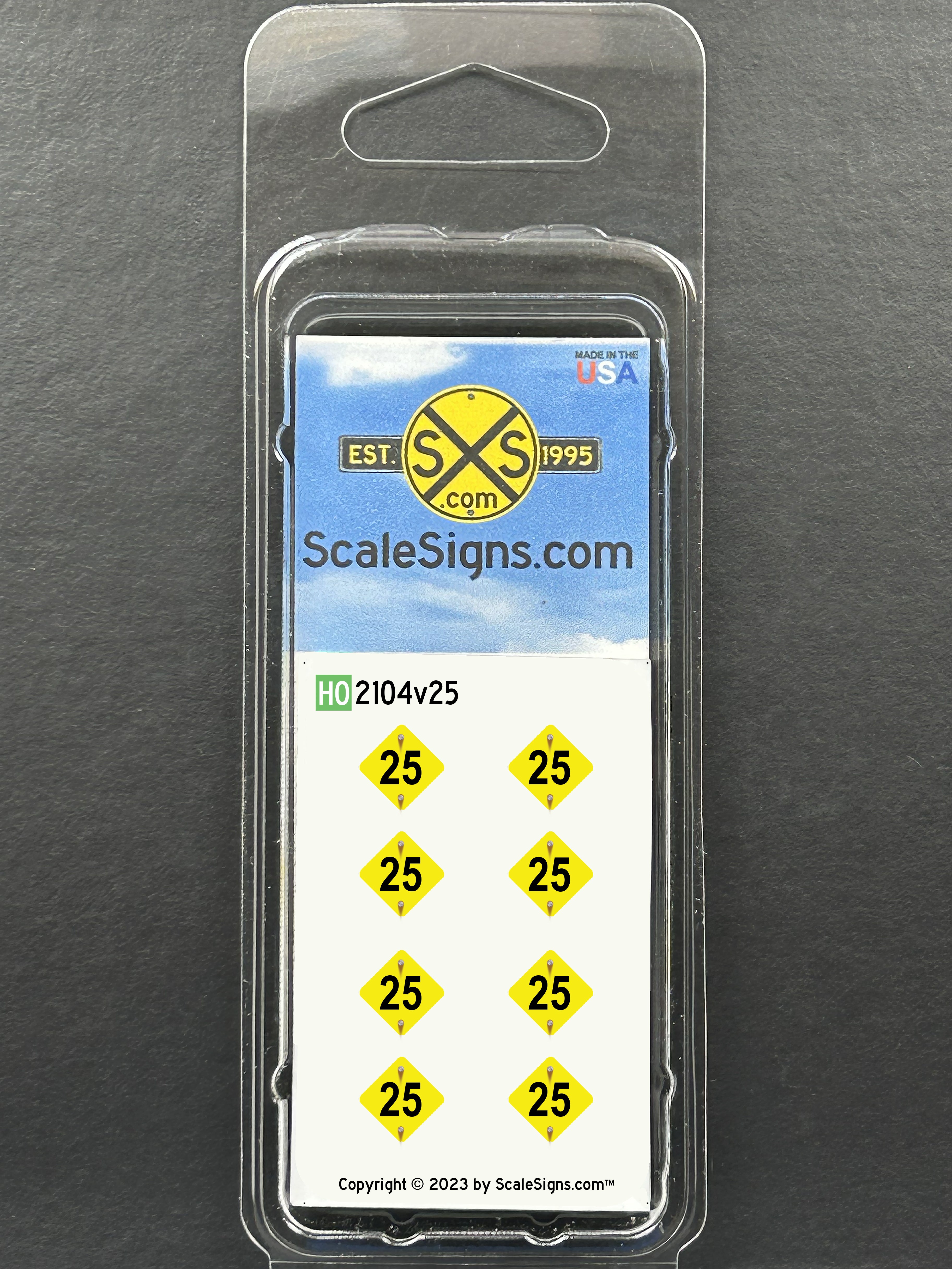 🟢 Railroad Speed Limit 25 – ScaleSigns.com