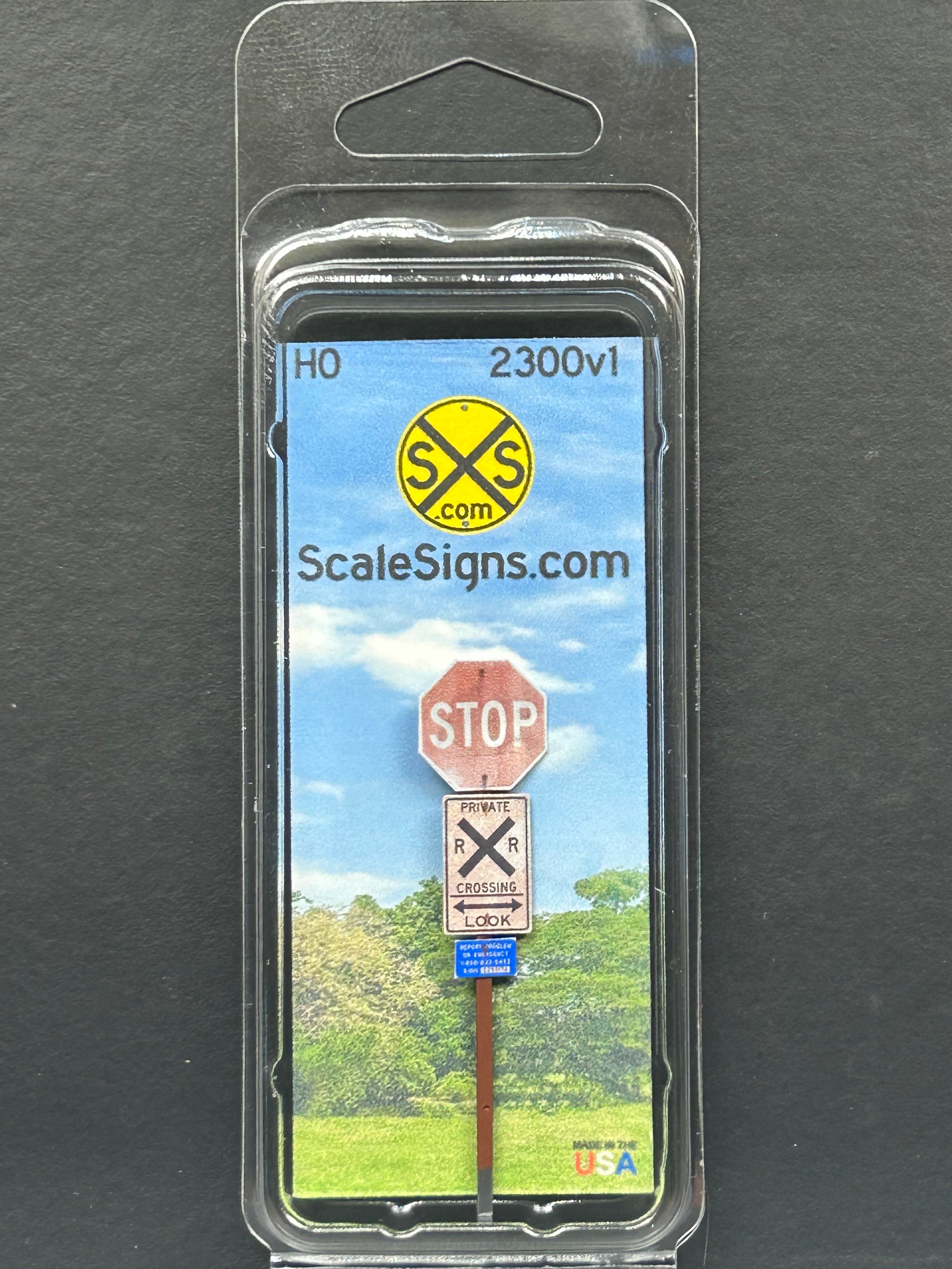 🟢 Private Railroad Crossing w/ Brown Pole – ScaleSigns.com