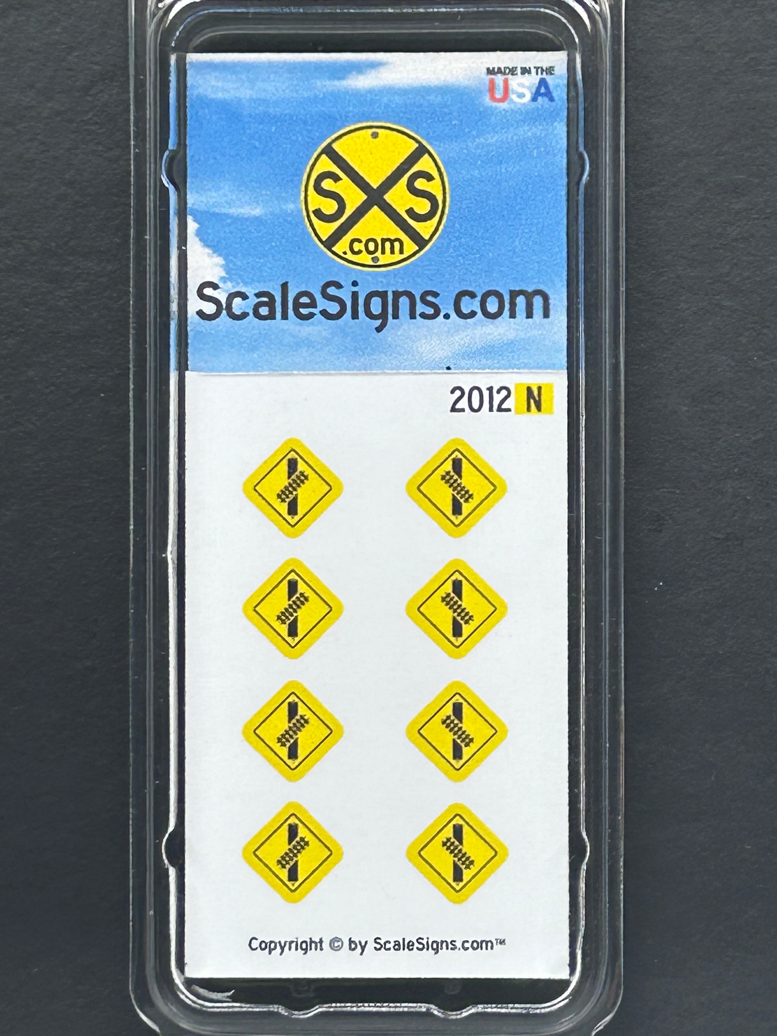 Scale Detailed Model Street and Railroad Signs in 1:160 N Scale ...