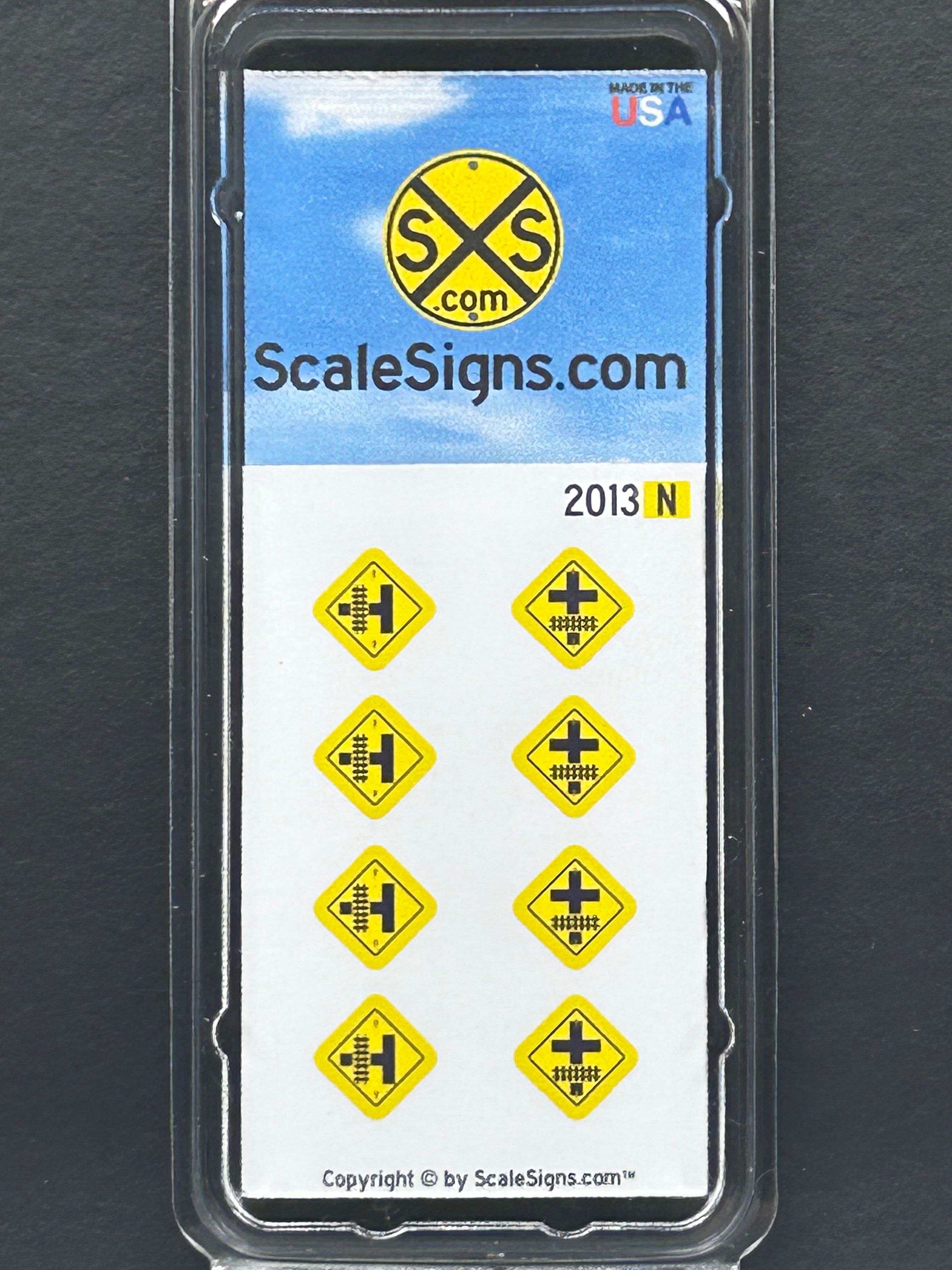 Scale Detailed Model Street and Railroad Signs in 1:160 N Scale ...