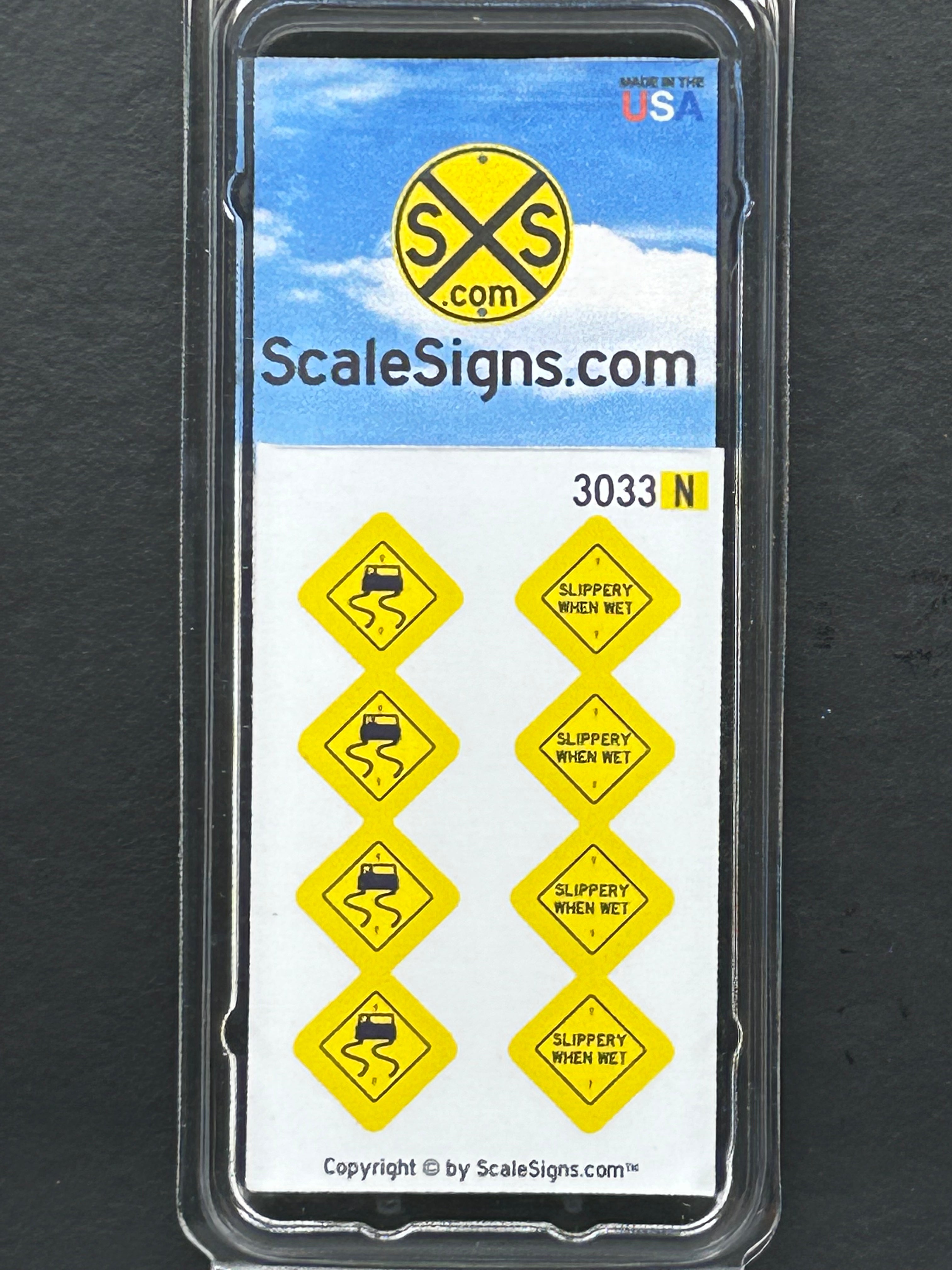 Scale Detailed Model Street and Railroad Signs in 1:160 N Scale ...