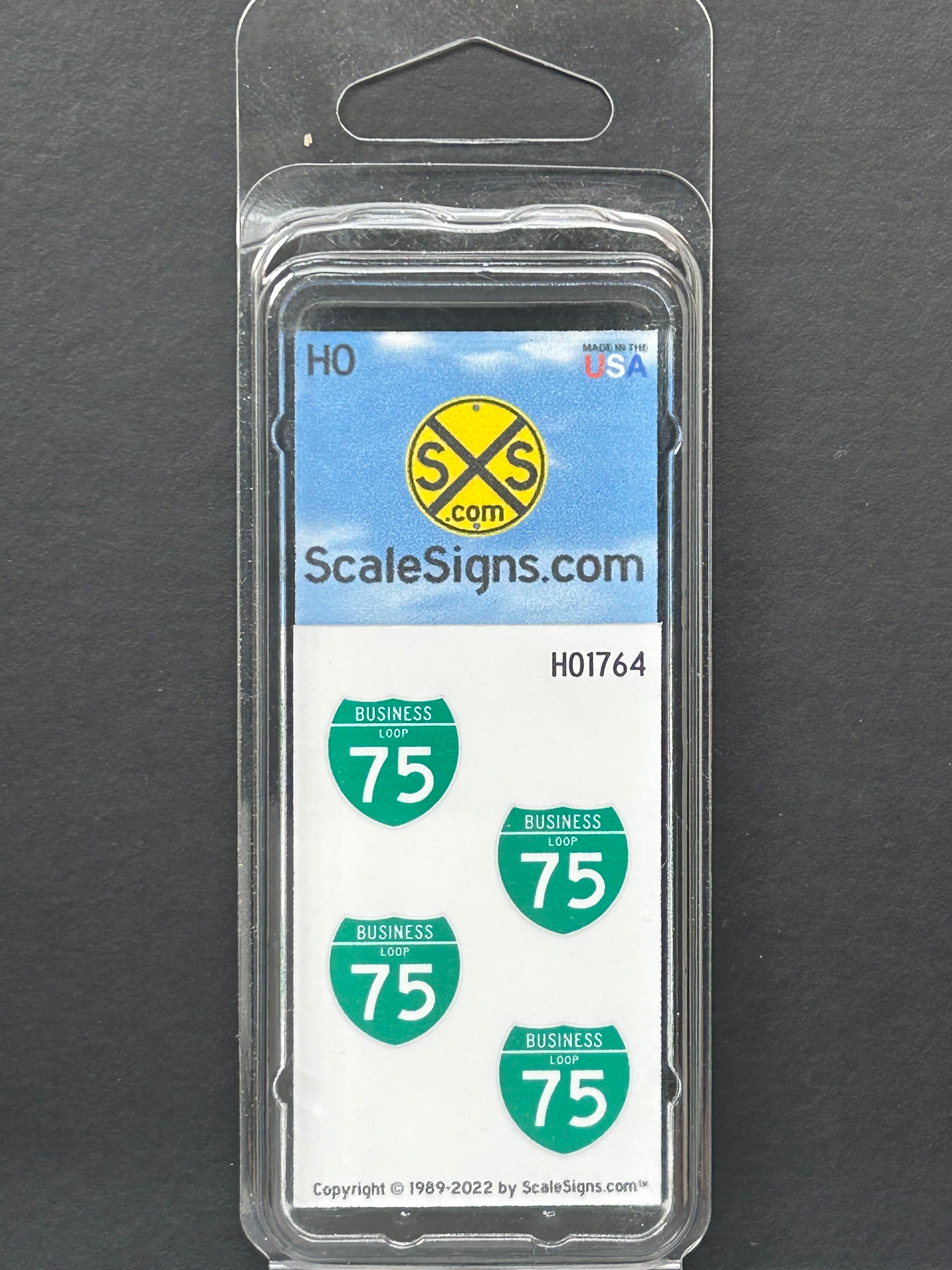 Scale Detailed Model Street and Railroad Signs in 1:87 HO Scale ...