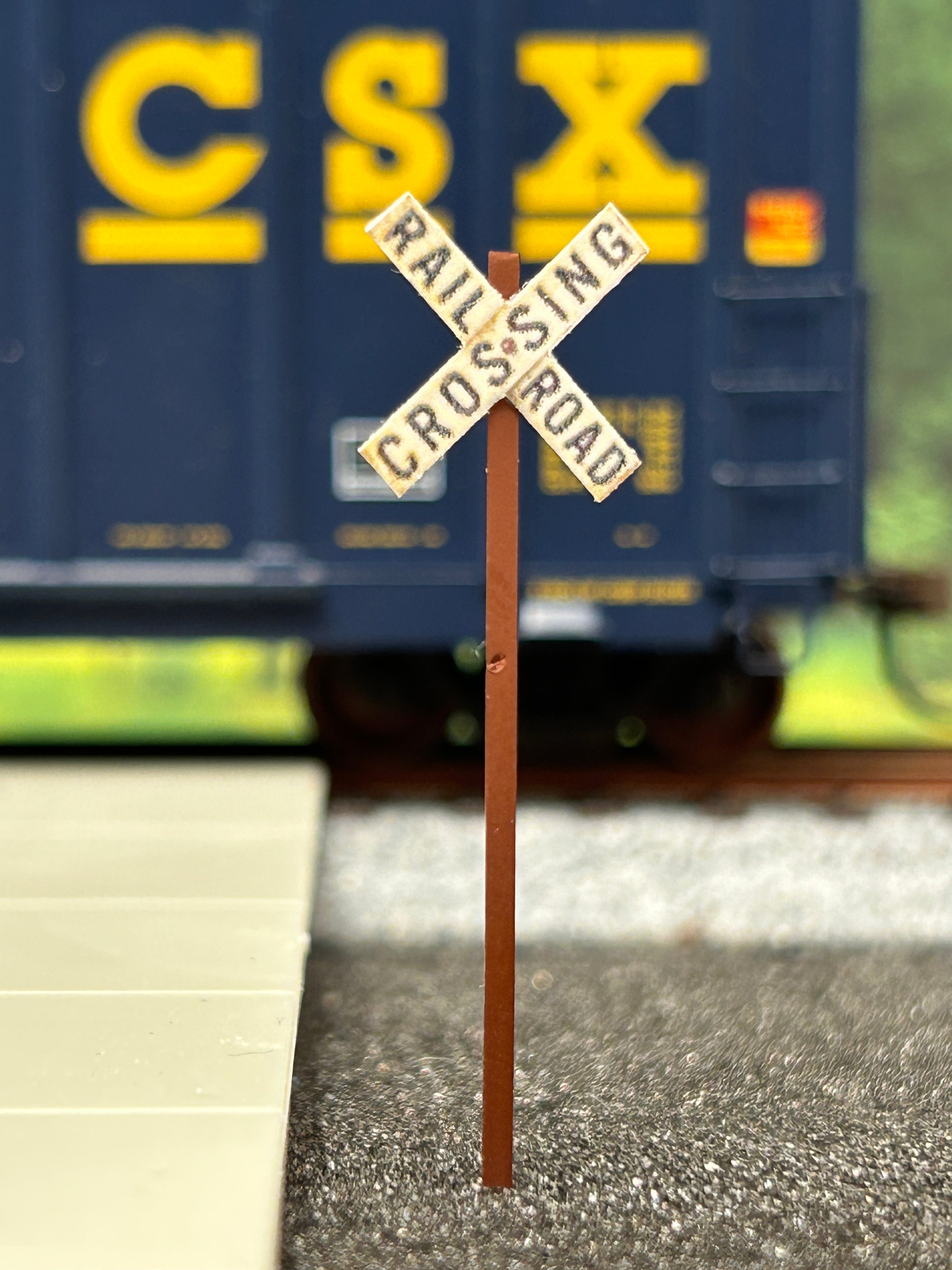 Scale Detailed Model Street and Railroad Signs in 1:87 HO – ScaleSigns.com