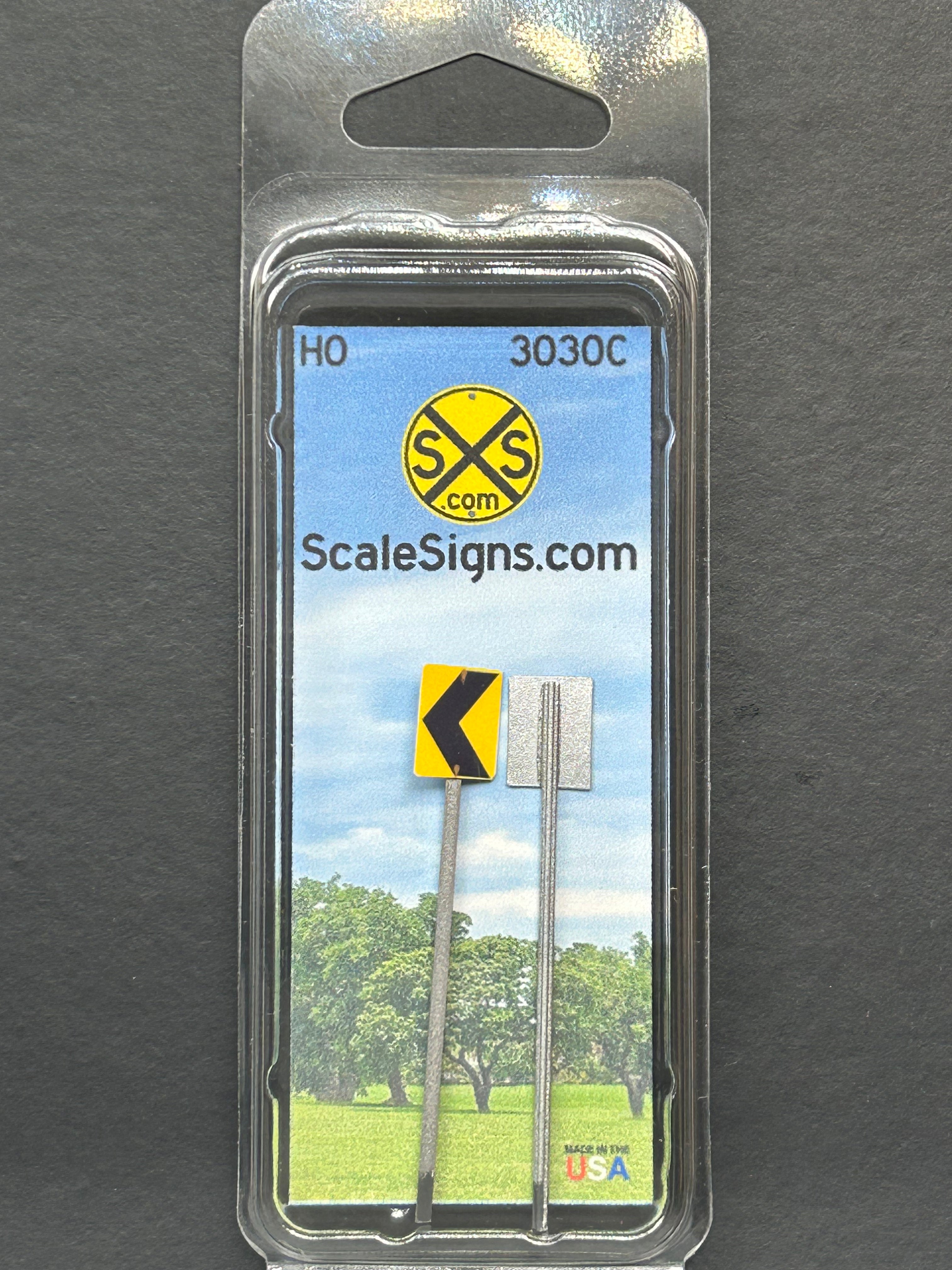 Scale Detailed Model Street and Railroad Signs in 1:87 HO Scale ...